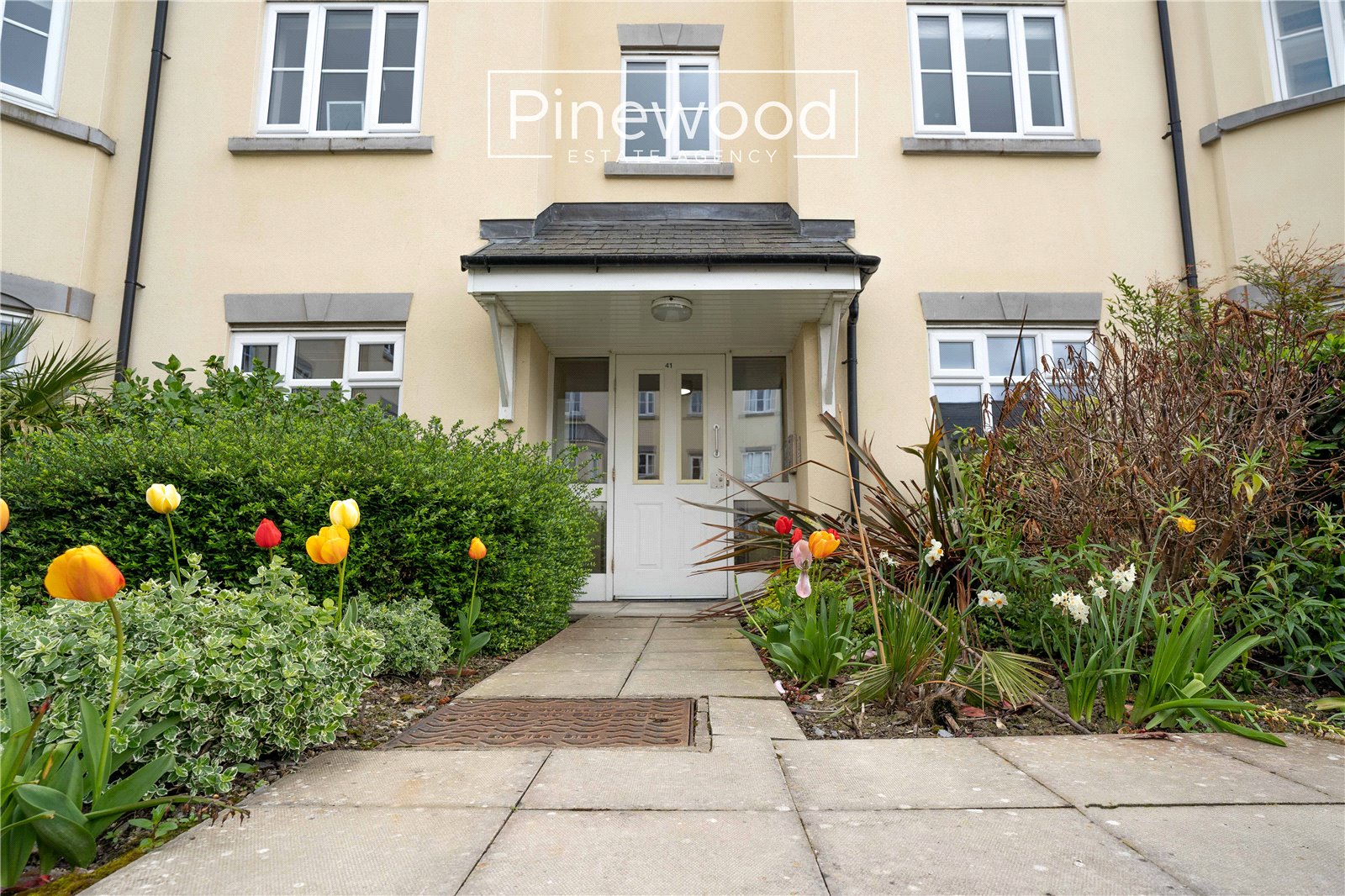 Stryd Y Wennol, Ruthin, LL15 1QN – Pinewood Estate Agency